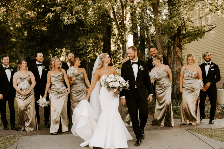 A Chic Spring Wedding in Neutral Tones | May 11th - Nashville Garden ...